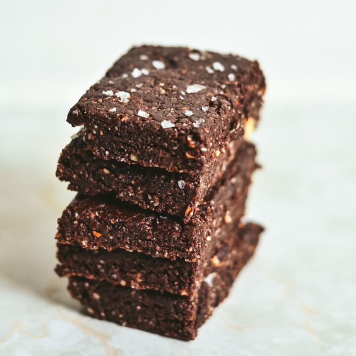 Homemade RX Bars without Egg White Powder - Beside the Mountain