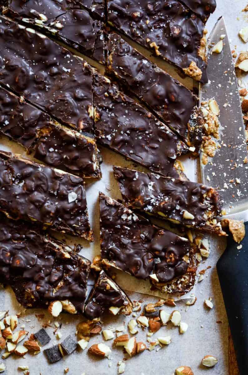 Super Easy Dark Chocolate Date Bark Recipe - Beside the Mountain
